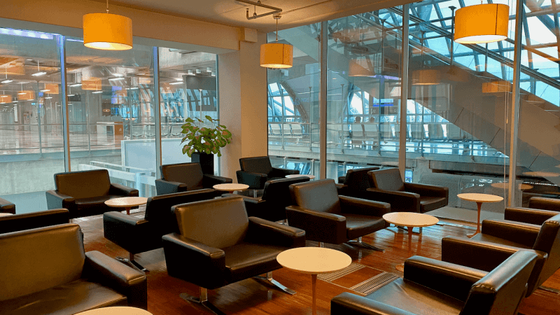 【體驗】曼谷機場 BKK Miracle Lounge 商務艙貴賓室 | G 區候機室 | FlyAsia