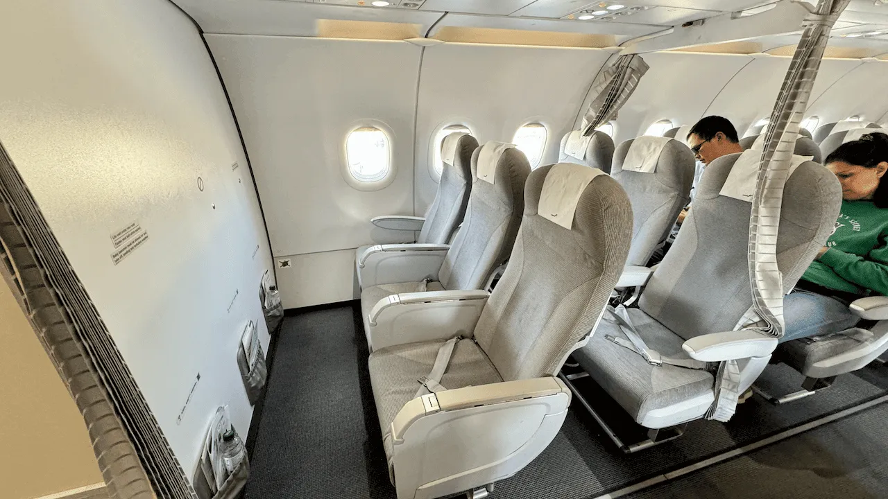 【商務艙】Finnair 歐洲神根區內 A320 商務艙體驗 | 巴黎-赫爾辛基 | FlyAsia