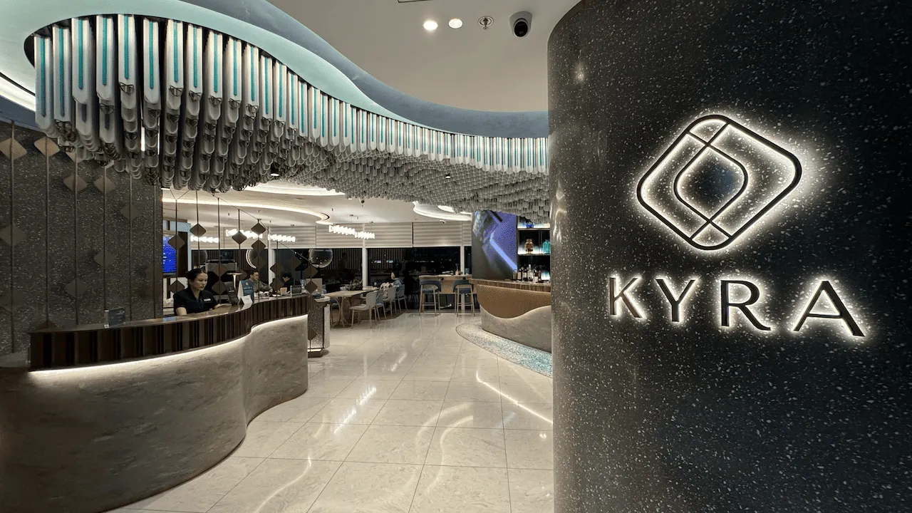 【香港】Kyra Lounge 貴賓室體驗 | FlyAsia